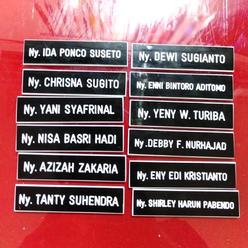Jual name tag PNS Doff Dan Hitam putih gravir - Jakarta Pusat - baris ...