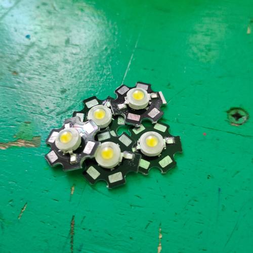 Jual LED HPL Cool White 1 watt plus pcb 5500k / 10000k - CW 10.000k ...