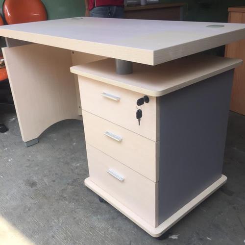 Promo Meja Kantor Informa Malca 120x60x75cm Minimalis, Barunya 2,5 ...