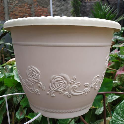 Jual Pot Bunga KB Shallom Glory 40 Putih / Pot Tanaman / Gojek & Grab ...