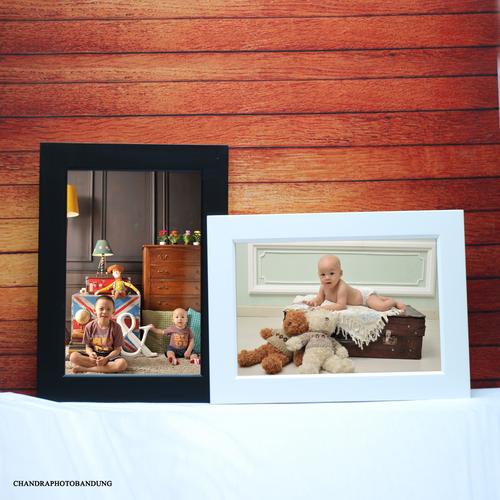 Jual Paket Cetak Foto 20R laminasi ( 50x60 ) + Frame L023 Tanpa Kaca ...