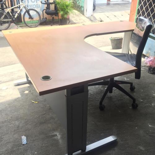 Jual Meja Kantor L Bos Kaki Full Besi minimalis ukuran 160x190cm ...