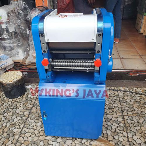 Jual Mesin Gilingan Mie GETRA DZM 300 - Mesin Giling Mie - Kota Medan ...