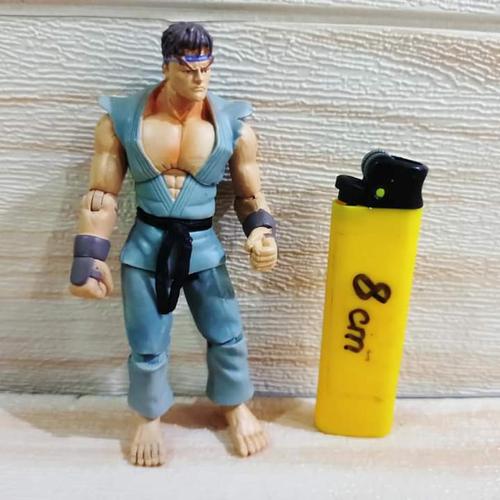 Jual mainan action figure ryu player 1 street fighter capcom tinggi ...