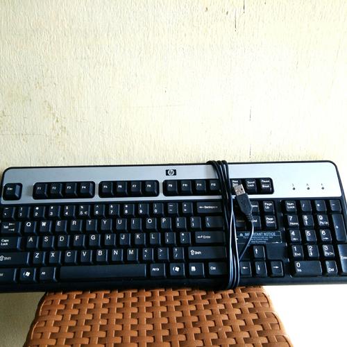 Jual Keyboard Buil up merk HP usb second - Jakarta Pusat - Galatia ...