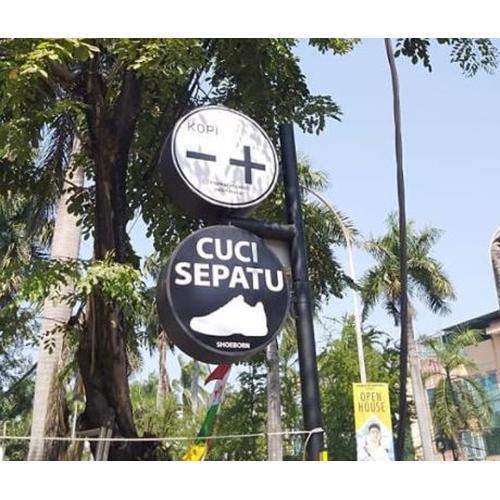 Jual Tiang Neon Box Neonbox Huruf Timbul 3 Meter Bahan Besi Steel ...