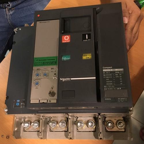 Jual Schneider MCCB NS800N 4P 800A Komplit Motorize UVT AUX Original - Jakarta Pusat - PELITA ...