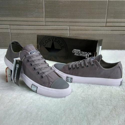 Jual sepatu ukuran 45 44 Converse Undefeated abu ukuran besar jumbo ...