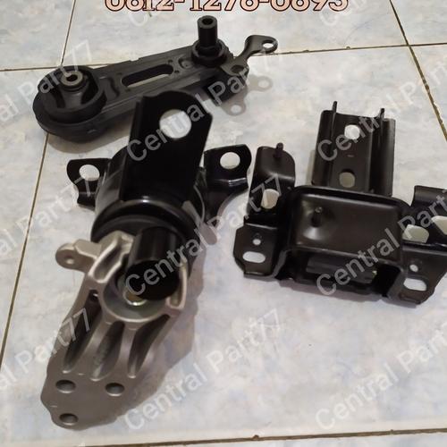 Jual Engine Mounting Set Kanan Kiri Belakang Mazda 2 Matic Original ...