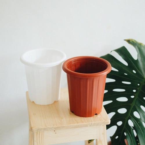Jual POT Bunga Tinggi YOGAP YPT 15 | Pot Tanaman Plastik Putih Merah ...