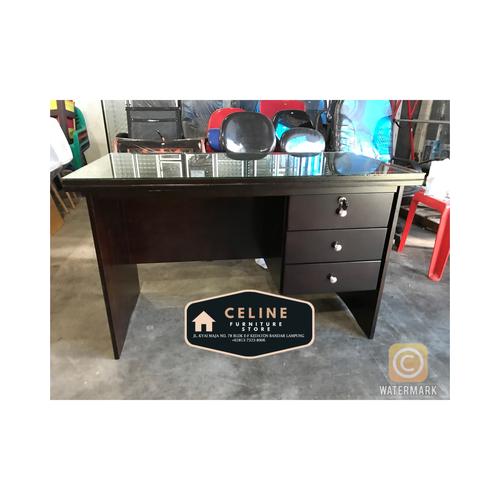 Jual Meja Kantor 1/2 Biro Kayu Solid + Kaca - Kota Bandar Lampung ...