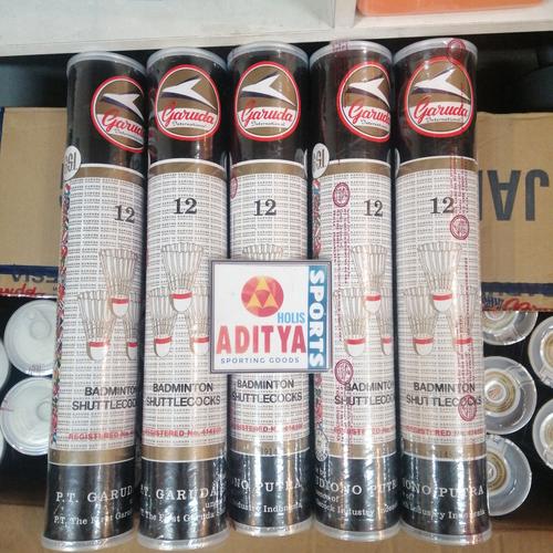 Jual Kok Shuttlecock Garuda International Original - isi 6 pcs/slop ...