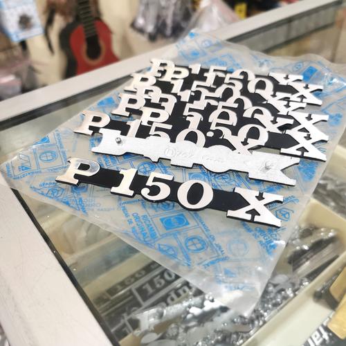 Jual Emblem Vespa PX NPX P150X Original Ricambi New old Stock - Kab ...