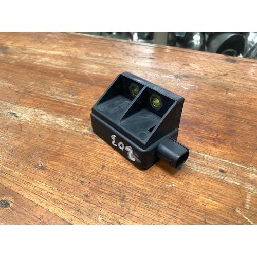 Jual Yaw-Rate/ESP Sensor Mercedes-Benz C-Class W203 - Jakarta Selatan ...