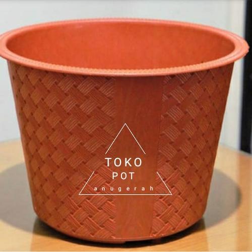 Jual pot bunga plastik motif anyaman D 25 cm/pot bunga motif anyam ...