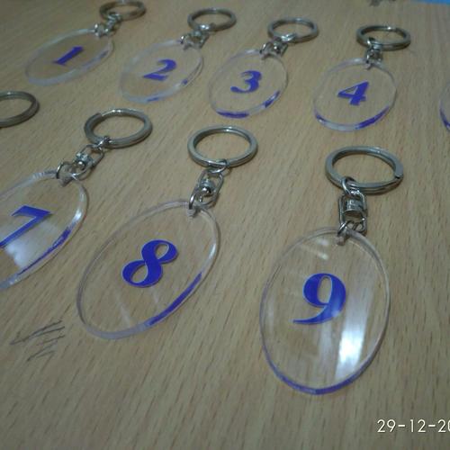Jual Gantungan kunci Nomor angka warna | Gantungan kunci aklirik custom ...