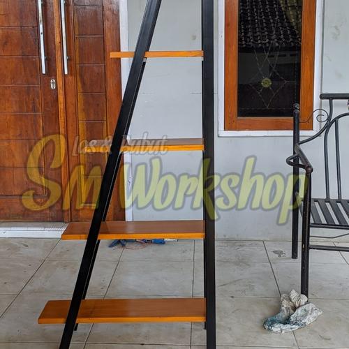 Jual Rak Bunga besi Alas kayu model Tangga - Rak unik minimalis - Kab ...