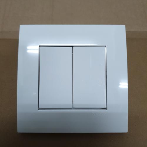 Jual Saklar Seri/Double Vivace White KB32_1 - Schneider - Jakarta Pusat ...
