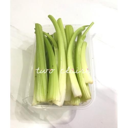 Jual CELERY STICK / SELEDRI STIK POTONG SIAP UNTUK JUS - Jakarta Timur ...