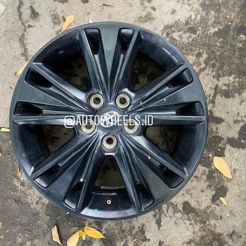 Jual Velg OEM Toyota Kijang Innova Venturer (1 pcs) - Jakarta Pusat ...