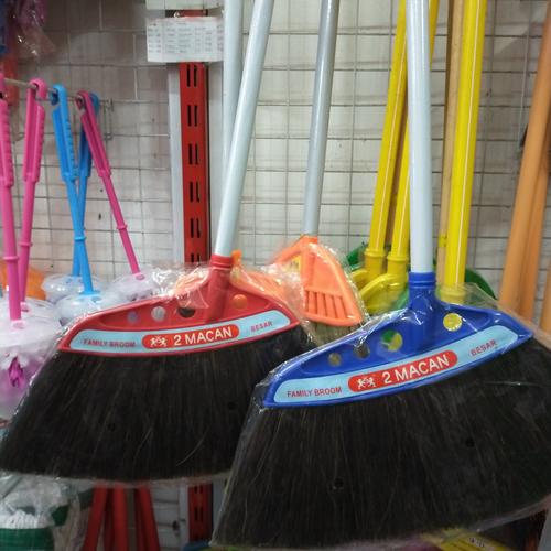 Jual SAPU KIPAS // SAPU LANTAI - 2 MACAN BESAR//FAMILY BROOM - special ...