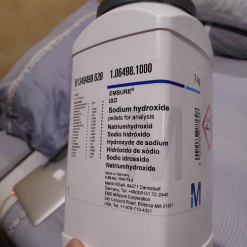 Jual merck 106498Sodium hydroxide/natrium hidroxide/ NaOH 1 kg - Kota ...