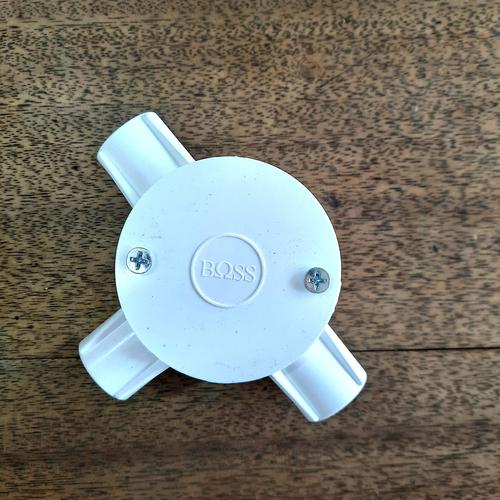 Jual T dos BOSS T dus putih merk BOSS - Hitam, cabang 3 - Kab ...