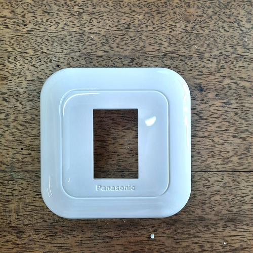 Jual Frame Tunggal Panasonic WEJ 78019W Wide Series Frame Saklar Engkel ...