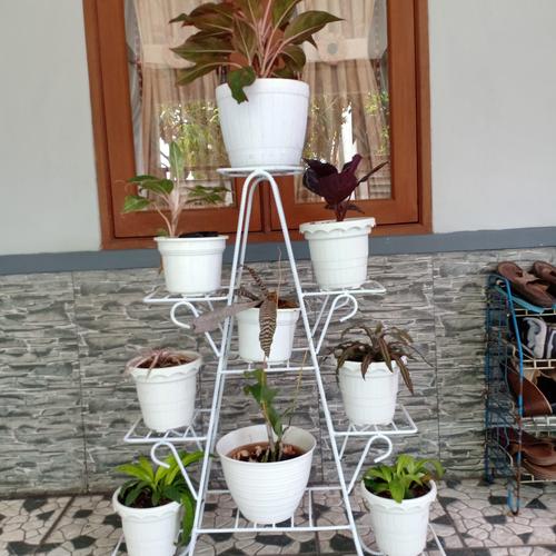 Jual Rak pot bunga minimalis besi - Kab. Bekasi - awan bagus jaya ...