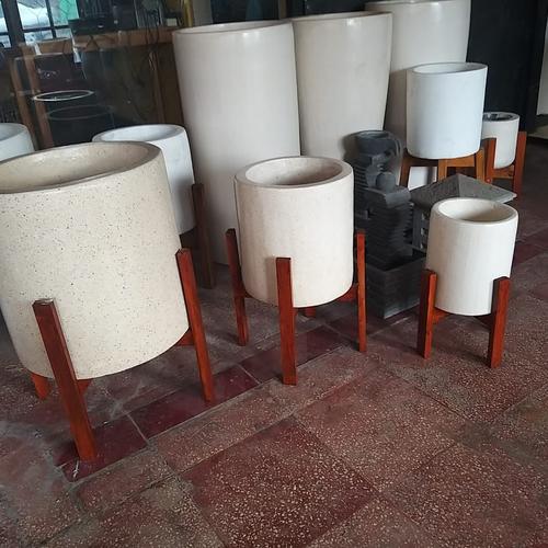 Jual standing pot kayu jati belanda/ standing planter - natural ...
