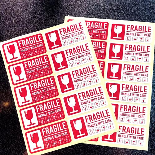 Jual Stiker/sticker fragile/fragil - kertas cromo mengkilap - Uk A4 ...