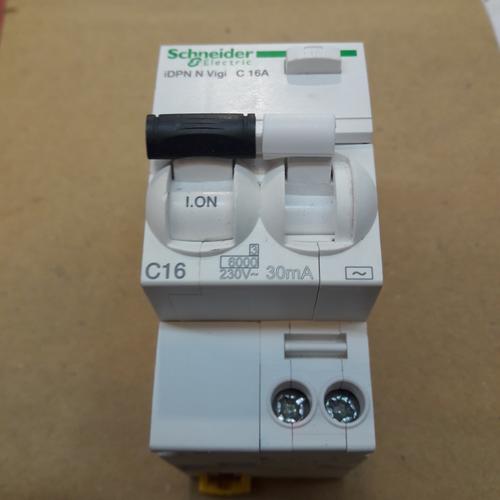 Jual schneider rcbo idpn n vigi 2p 16a 30ma original - Jakarta Pusat ...