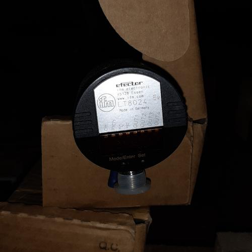 Jual IFM Efector LT8024 Level and Temperature sensor 45128 Essen - Kab ...