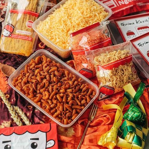 Jual Makaroni Kering Snack Jajanan SD Makanan Ringan Super Pedas ...