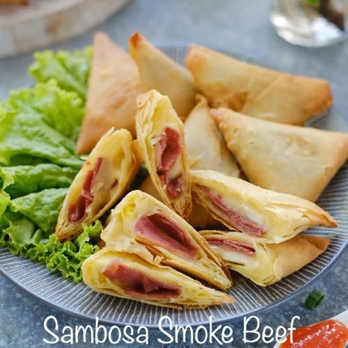 Jual SAMBOSA SMOKED BEEF/SAMOSA SMOKED BEEF ISI 10/PCS - Kota Bandung ...