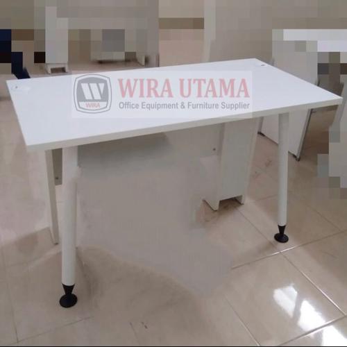 Jual Meja Kerja / Meja Staff / Meja Admin Putih Kaki Besi / MEDAN SUMUT ...