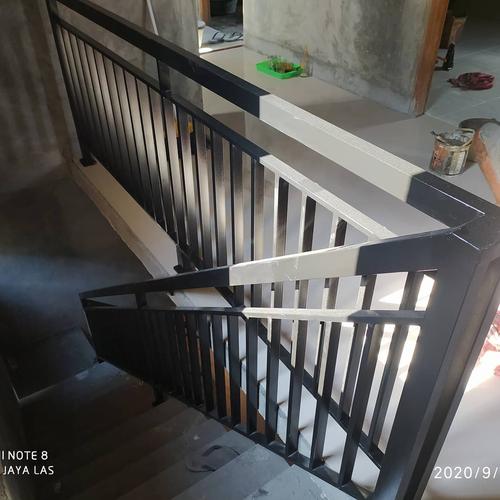 Jual tangga ralling murah / ralling tangga minimalis /pegangan tangga ...