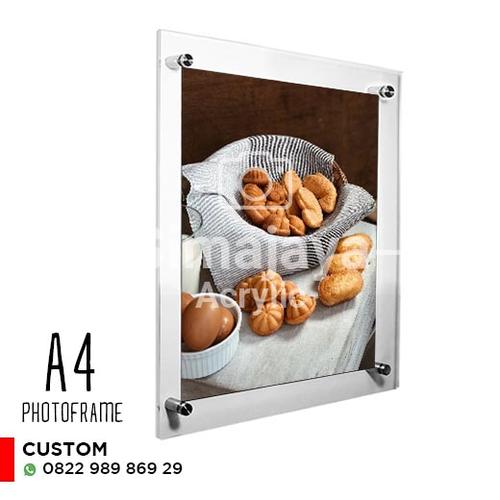 Jual frame foto acrylic A4 3mm Acrylic / frame akrilik / Akrilik ...