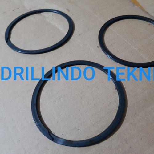 Jual Retainer Ring / Snap Ring 2" for Wing Nut Union 2" FIG 1502 FMC ...