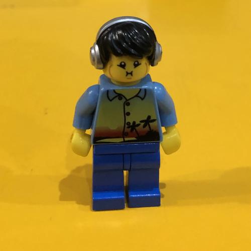 Jual Lego minifigure beach boy with dual head - Jakarta Utara - Go ...
