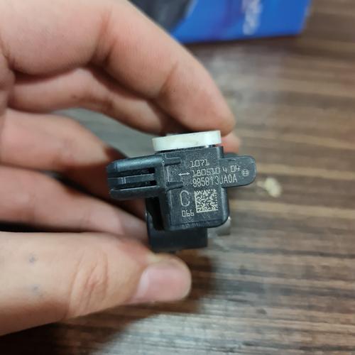 Jual Nissan Terra & New Navara NP300 Front Airbag Impact Sensor ...