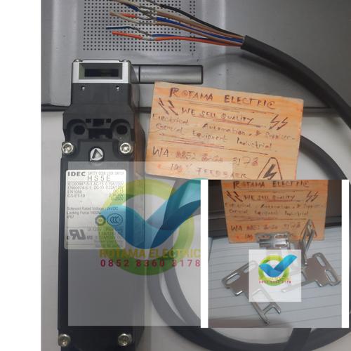 Jual SAFETY DOOR LOCK SWITCH HS5E-F4 WITH SOLENOID 24VDC IDEC JAPAN ...