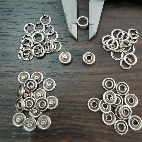 Jual kancing baby / kancing 220 nikel /anti karat /144sets - Jakarta ...