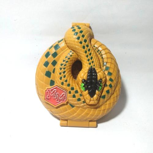 Jual Bluebird Diorama Snake Ular Cobra Anaconda Lair Sarang Skeleton ...