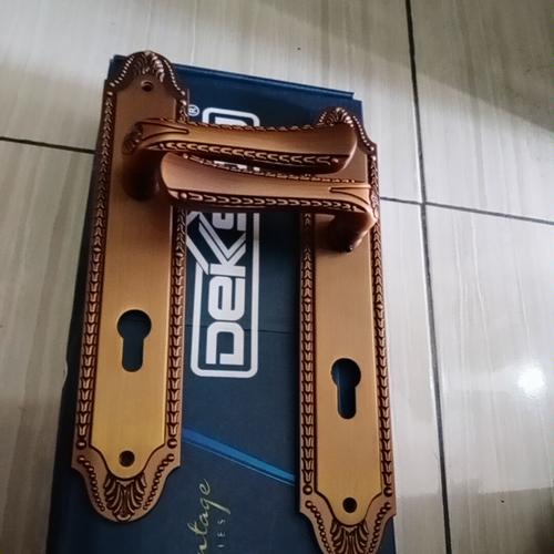 Jual Gagang pintu kuningan dekson / handle pintu kamar motif engkol ...