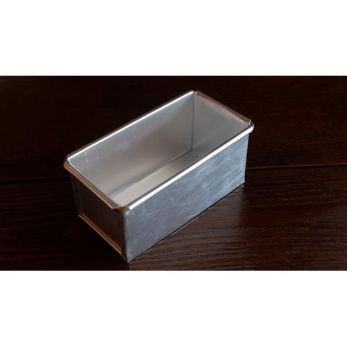 Jual Loyang Kue Persegi Panjang 15 x 7.5 x 7 cm Lokal Sambungan Tebal ...