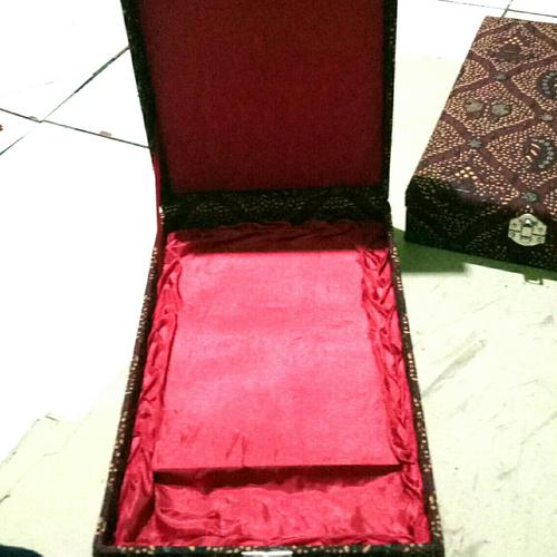 Jual Box batik, Box tempat plakat, Box batik sidomukti - Kab. Bogor ...