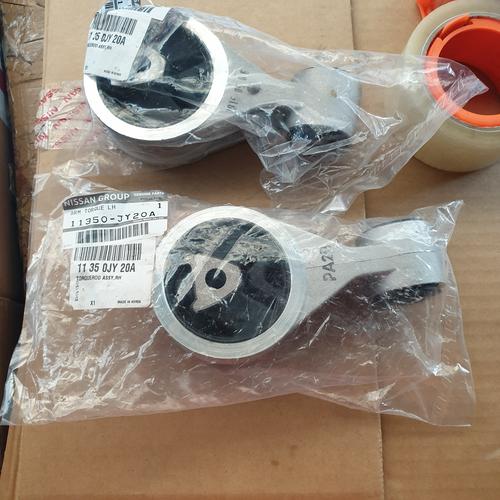 Jual Xtrail T31 Mounting Kanan Atas ROD TORQUE 11350-JY20A 100% ORI ...