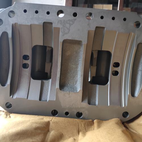 Jual Head Main Pump (1027131) Hitachi EX200-5/ZX210 HANDOK - Kota Medan ...