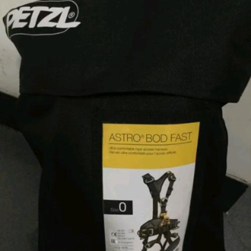 Jual PETZL ASTRO BOD FAST full body harness - Jakarta Pusat - Ayo ...